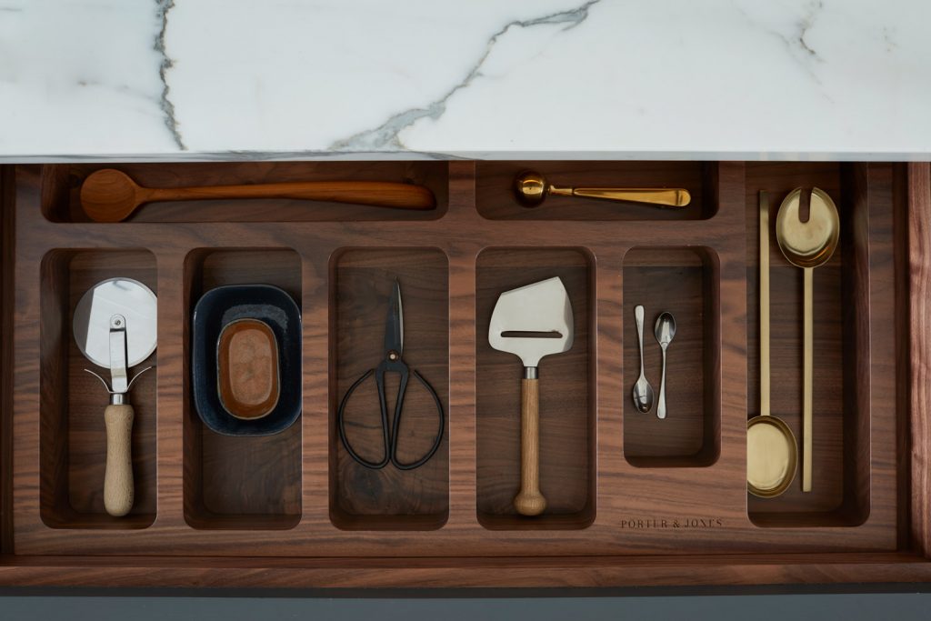 CONTEMPORARY VICTORIAN – Porter & Jones