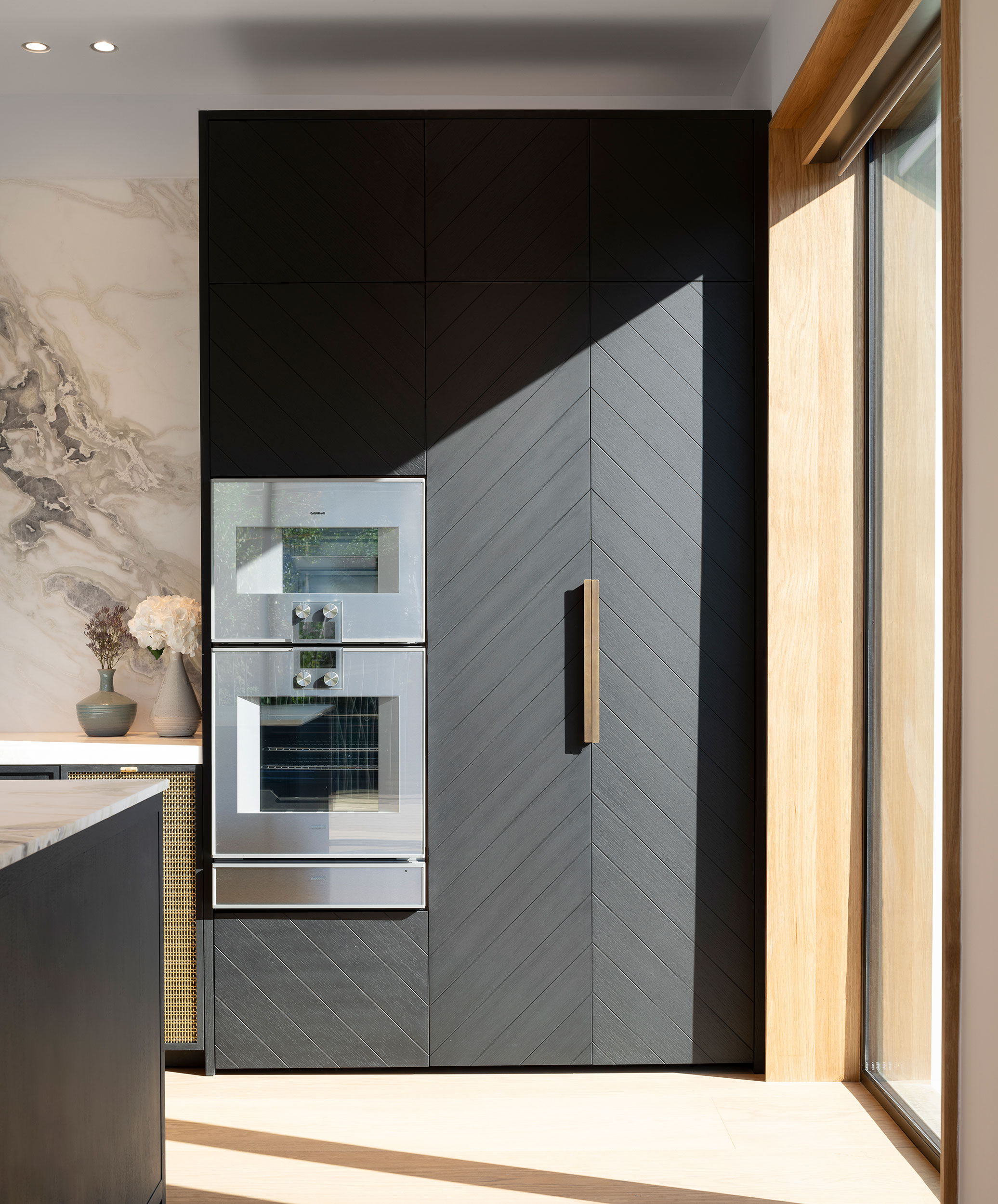 Porter & Jones – Luxury Bespoke Kitchens, Cabinets & Furniture